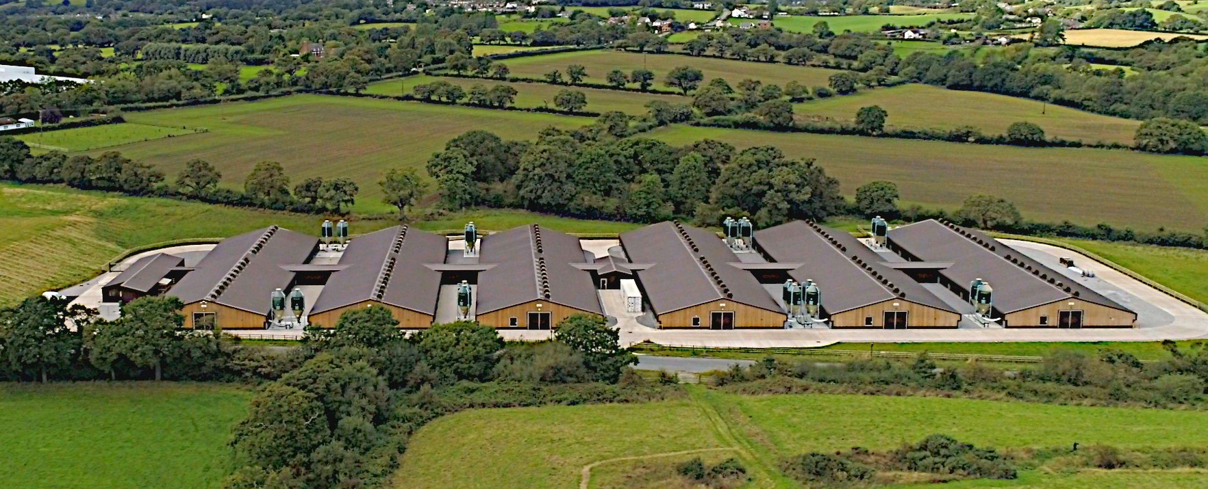 Powell & Co Construcution Ltd - Six New Turkey Sheds for Aviagen