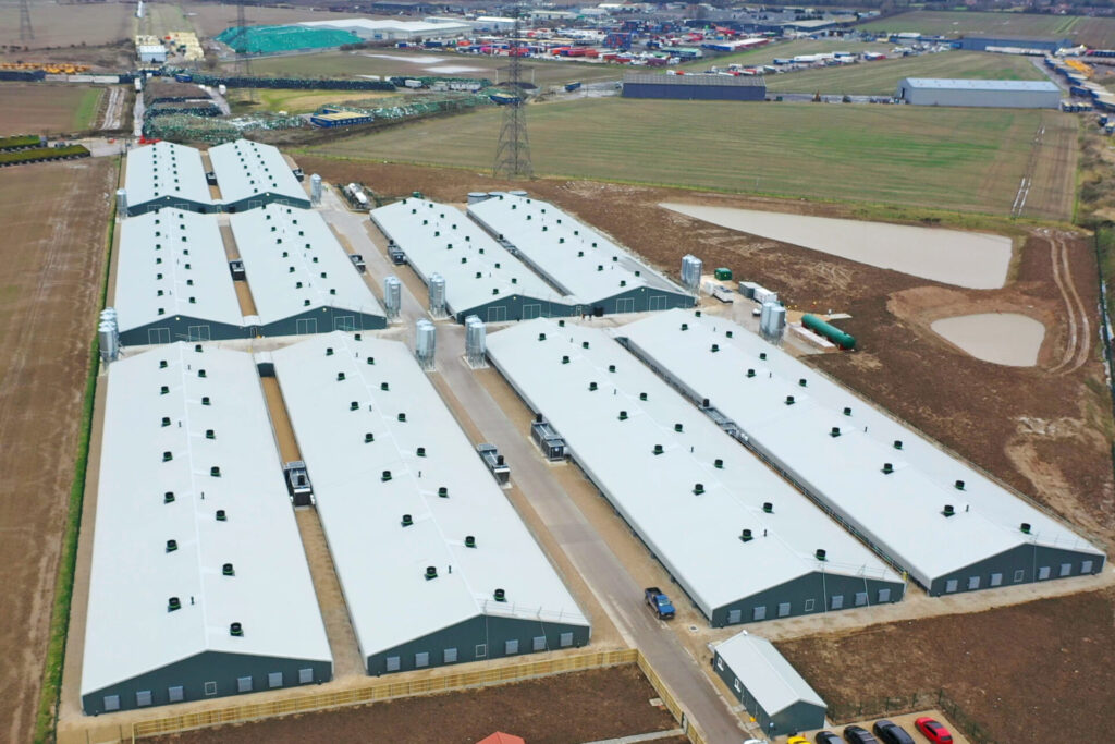 Ten Broiler Units in Lincolnshire - Powell & Co
