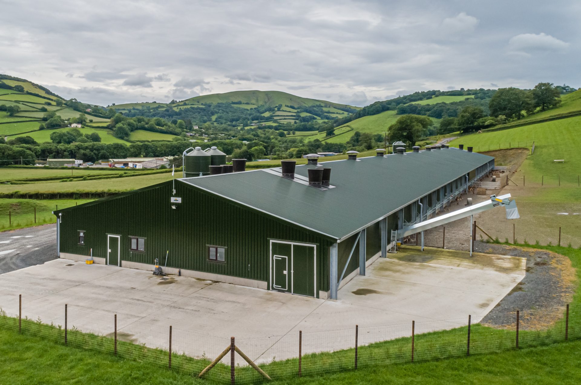 Powell & Co Construction | Free Range Poultry Units